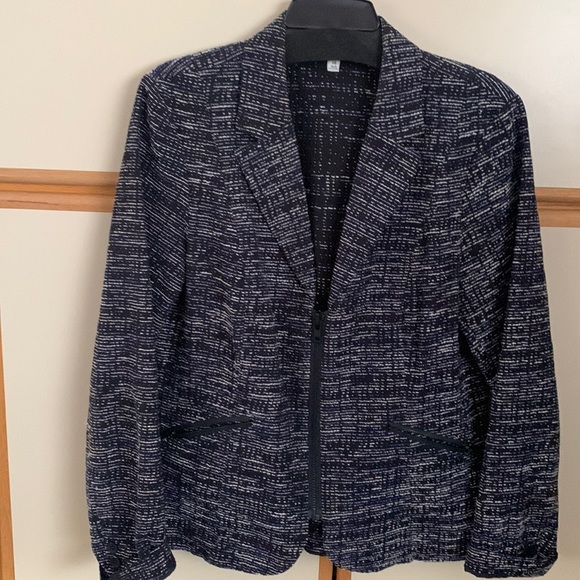 CAbi | Jackets & Coats | Cabi Navy And White Blazer With Zipper Closure ...
